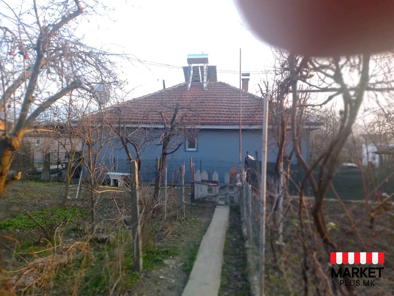 SE PRODAVA KUKA VO GJORCE KAJ DEKSION | marketplus.mk
